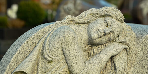 Which way should a headstone face on a grave?-Jiahengstone